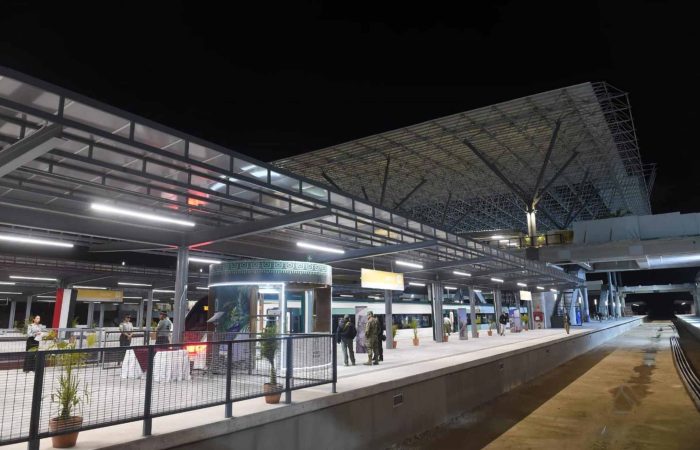 Train Maya : Guide 2026 & Conseils